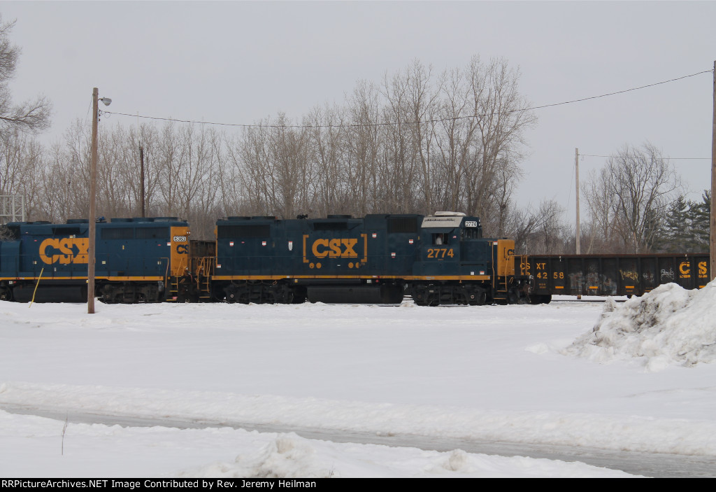 CSX 2774 & 6363 (1)